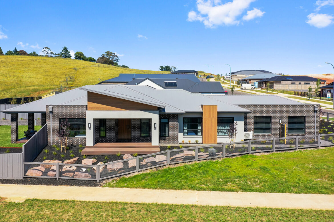 The Holland 332 | In partnership with the Cancer Council | SJD Homes