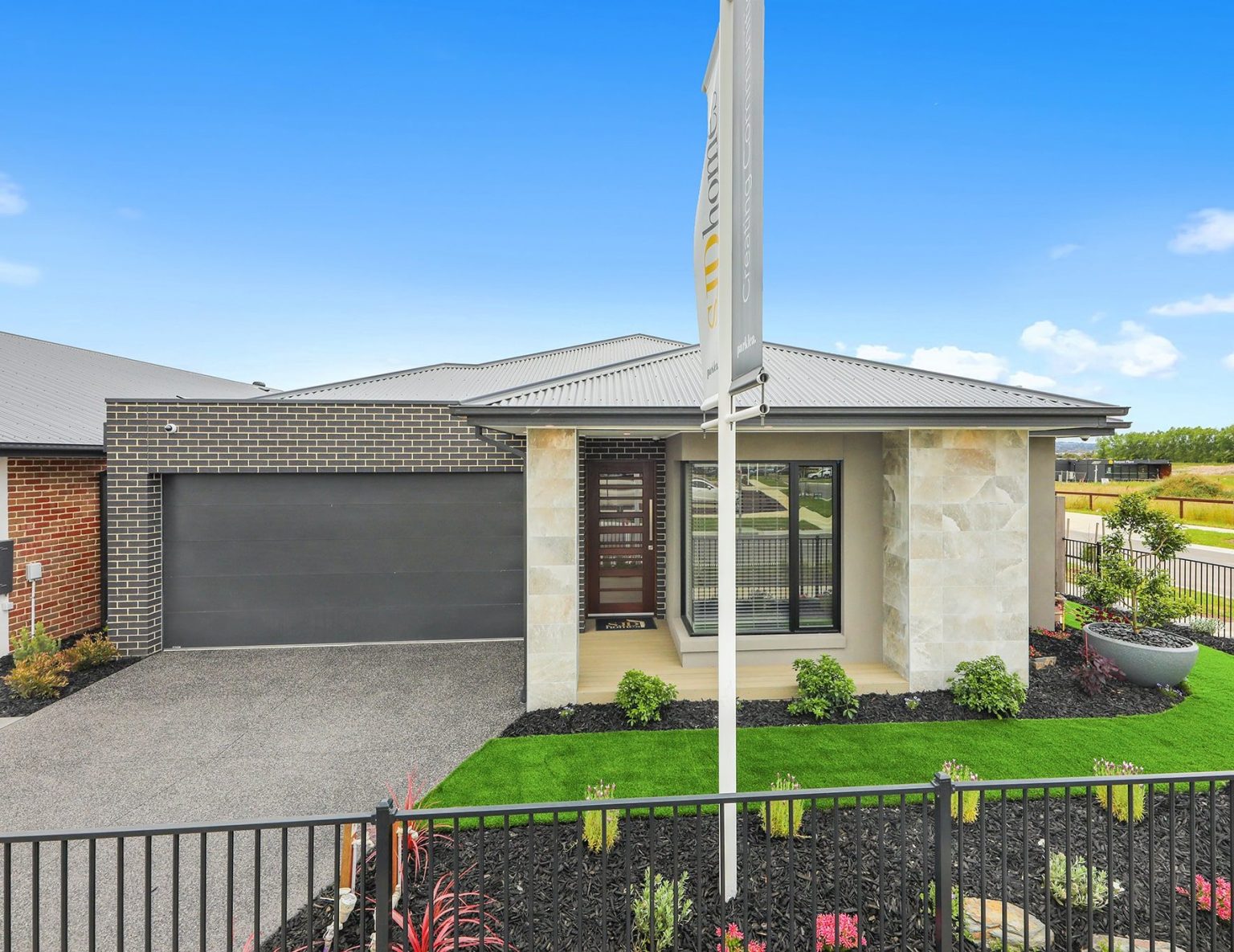Patterson 280 wins Master Builders Victoria Best Display Home! | SJD Homes